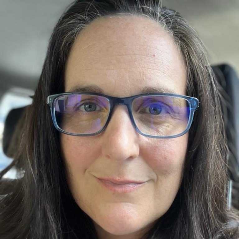 Introducing Luz, a trilingual solutions journalism chatbot – RJI